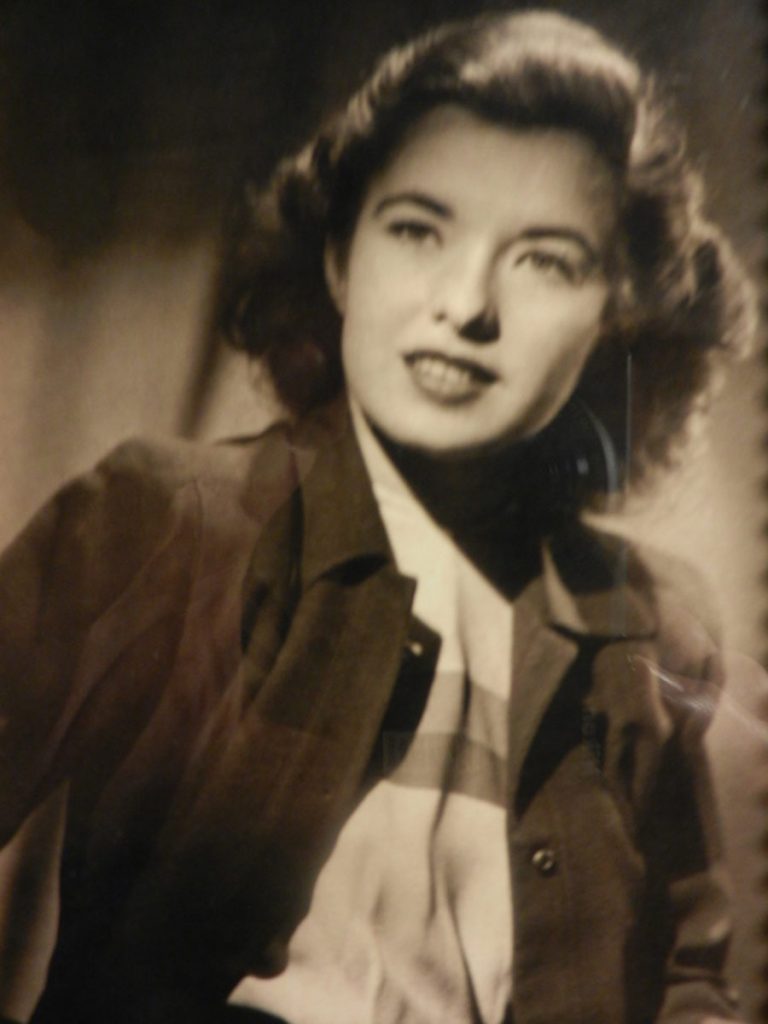 Praying for the Progress of My Mother’s Sweet Soul - BahaiTeachings.org