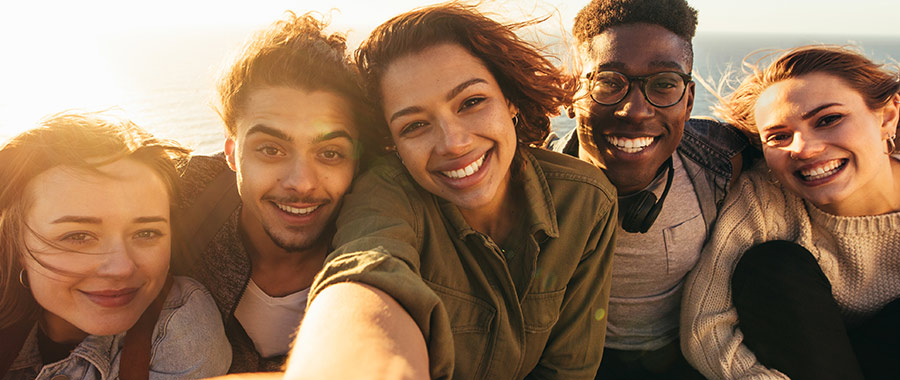 Construcción de comunidad: un camino práctico hacia un mundo unificado ...