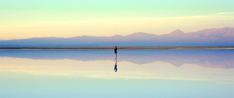 Seeing a Reflection of the Divine in Others - BahaiTeachings.org